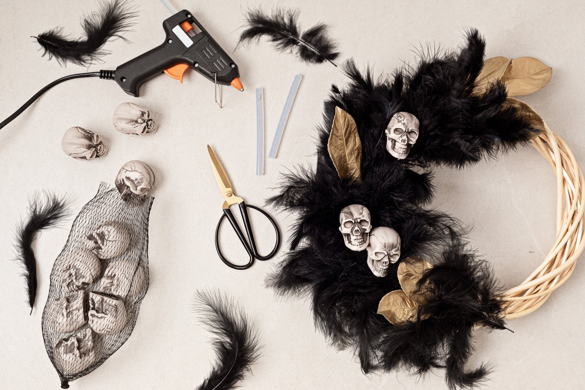 Halloween Feather Collection – Eskay Feathers